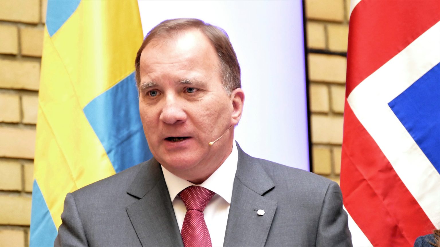Nothing is sacred in the debate about the Swedish model - Nordic Labour ...